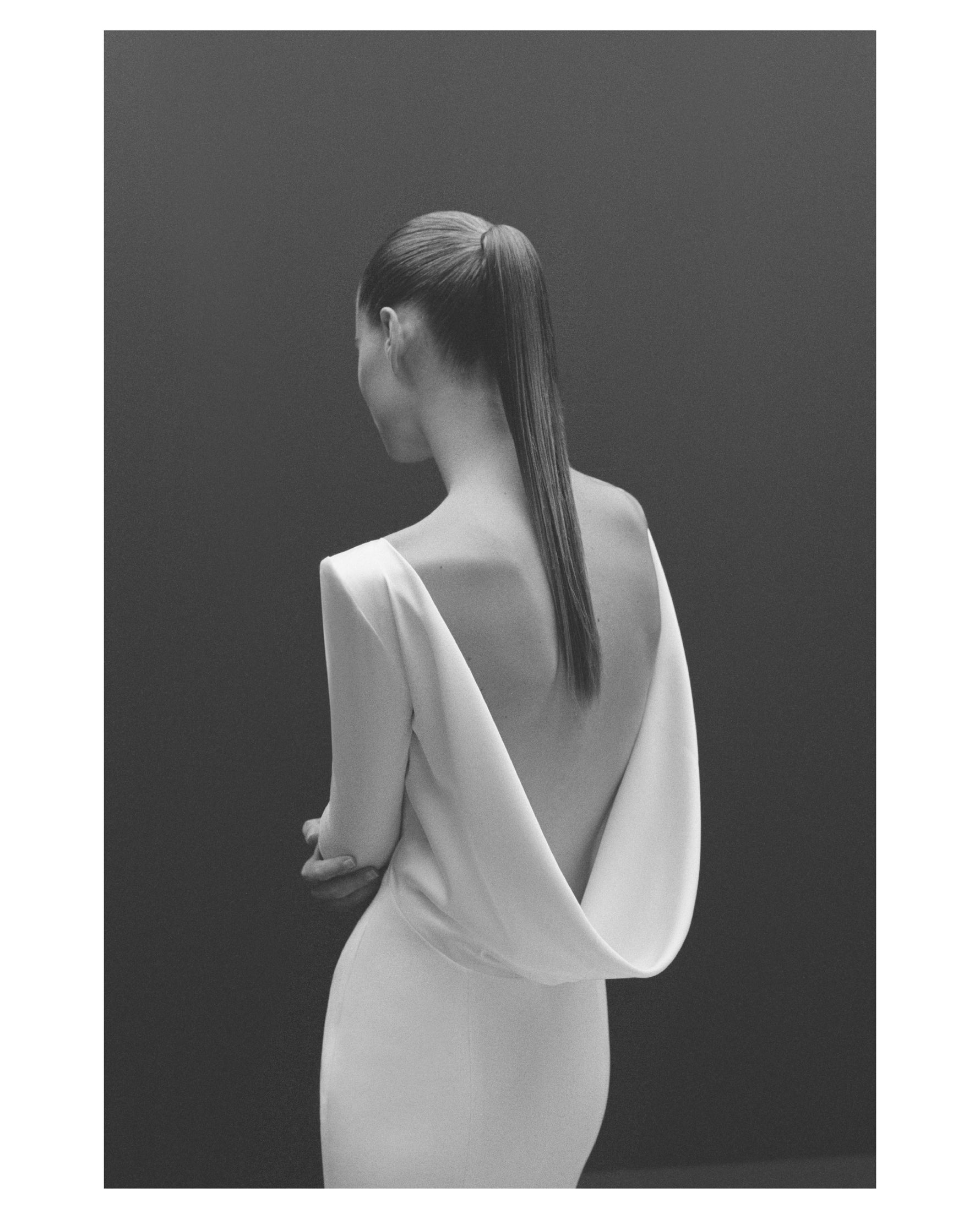 Elizabeth – Alex Perry